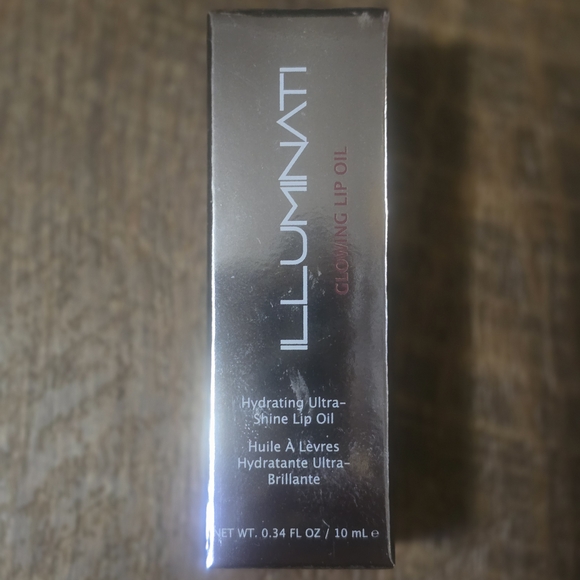 Illuminati | Makeup | Illuminati Glowing Lip Oil | Poshmark